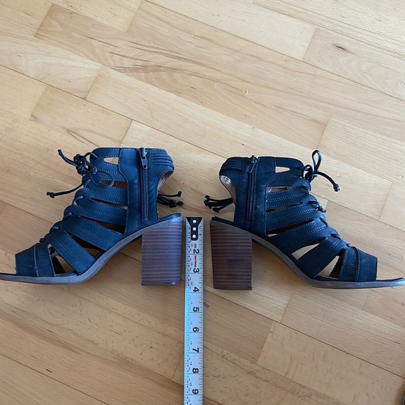 Faryl Robin | Shoes | Faryl Robin Lace Up Black Block Heels | Poshmark